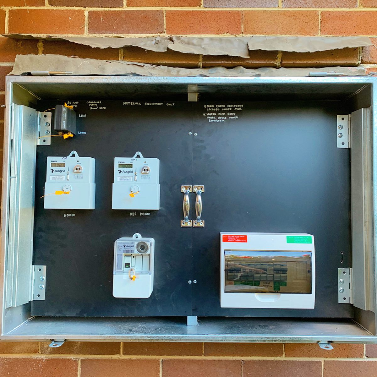 Safety Switch Installation | Overhead Electrical | Northern Beaches